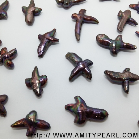 Cross-shaped Pearl | Amity Pearl Trading Co / Amilee Pearl Company